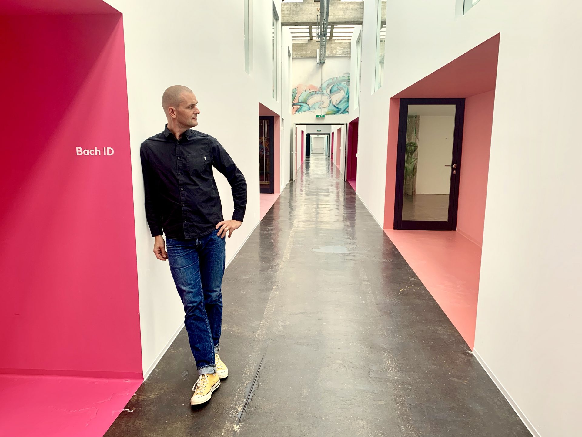 STECKBRIEF: BACH ID – EIN GESPRÄCH MIT ALEXANDER BACH - Thüringer ...